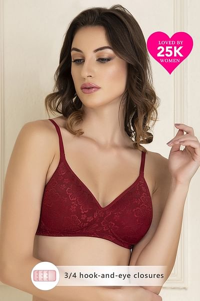 Buy Lace Padded Non Wired Full Coverage Bra In Red Online India Best Prices COD Clovia BR1479P09