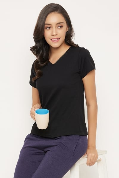 Buy Chic Basic Sleep Top in Black -100% Cotton Online - Clovia