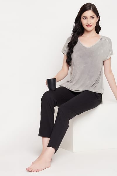 Buy Chic Basic Stone Washed Print Top in Grey - Cotton Online - Clovia
