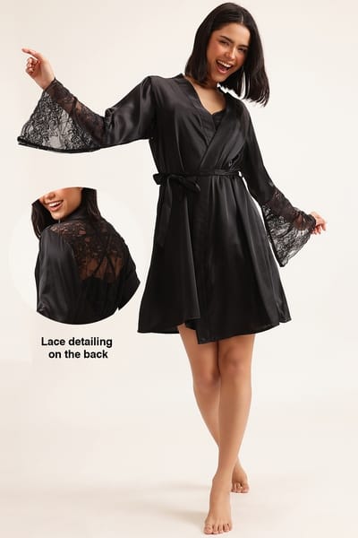 Buy Chic Basic Robe in Black - Satin & Lace Online - Clovia
